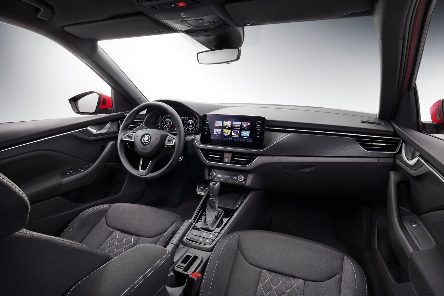 ŠKODA KAMIQ: ecco l'abitacolo